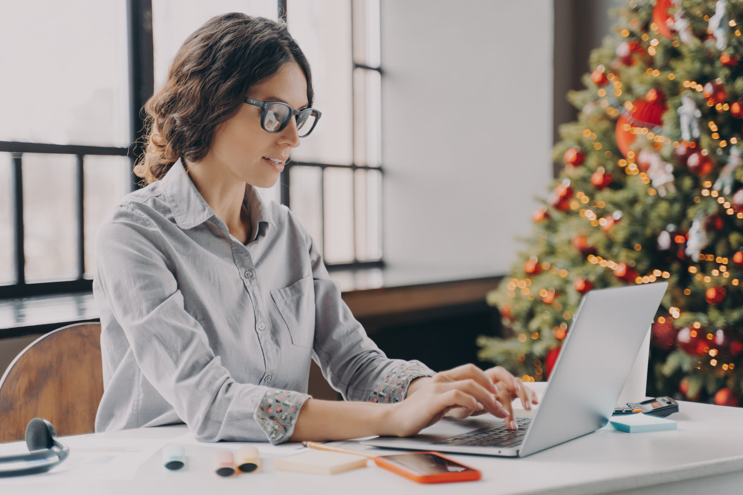 4 Ways to Invest in Customer and Agent Experience this Holiday